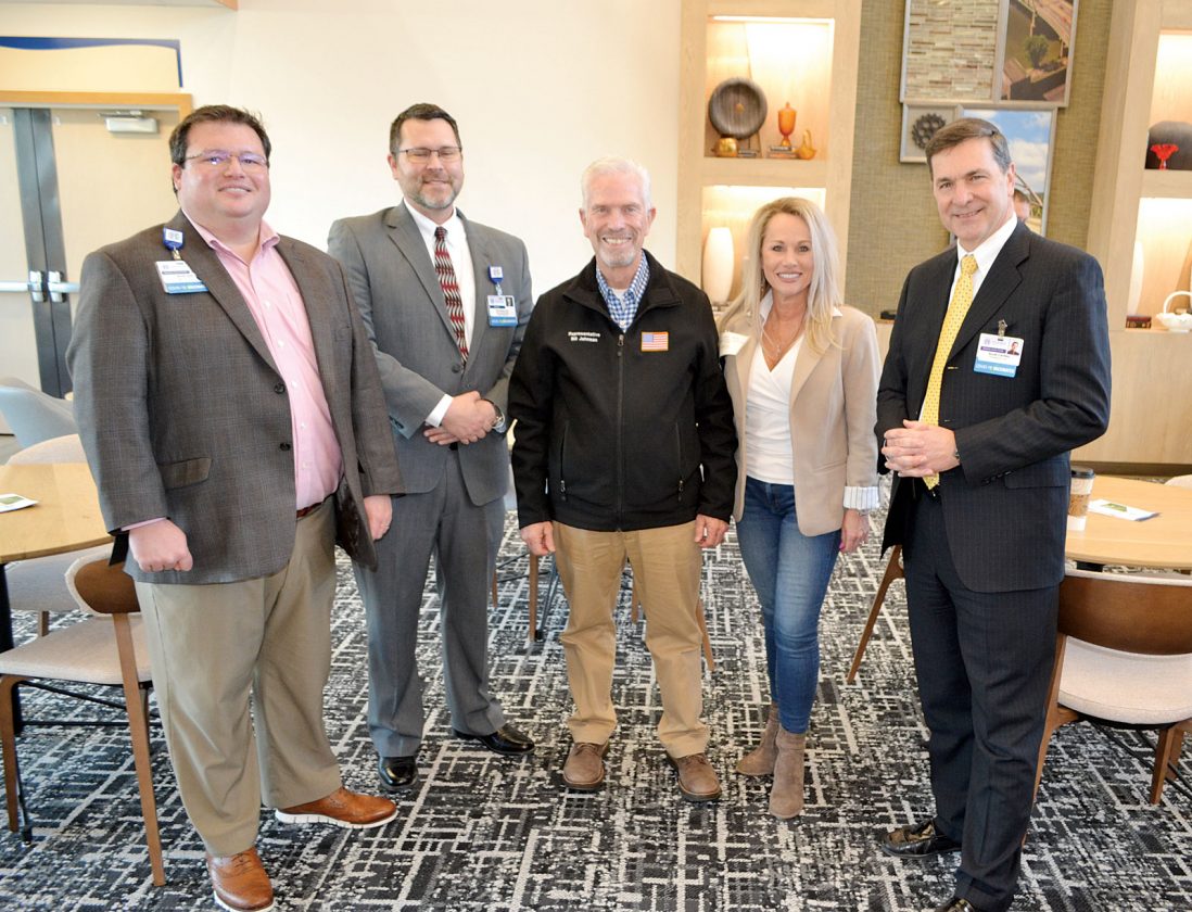 Center of Attention: Belpre cancer facility the toast of the town at ...